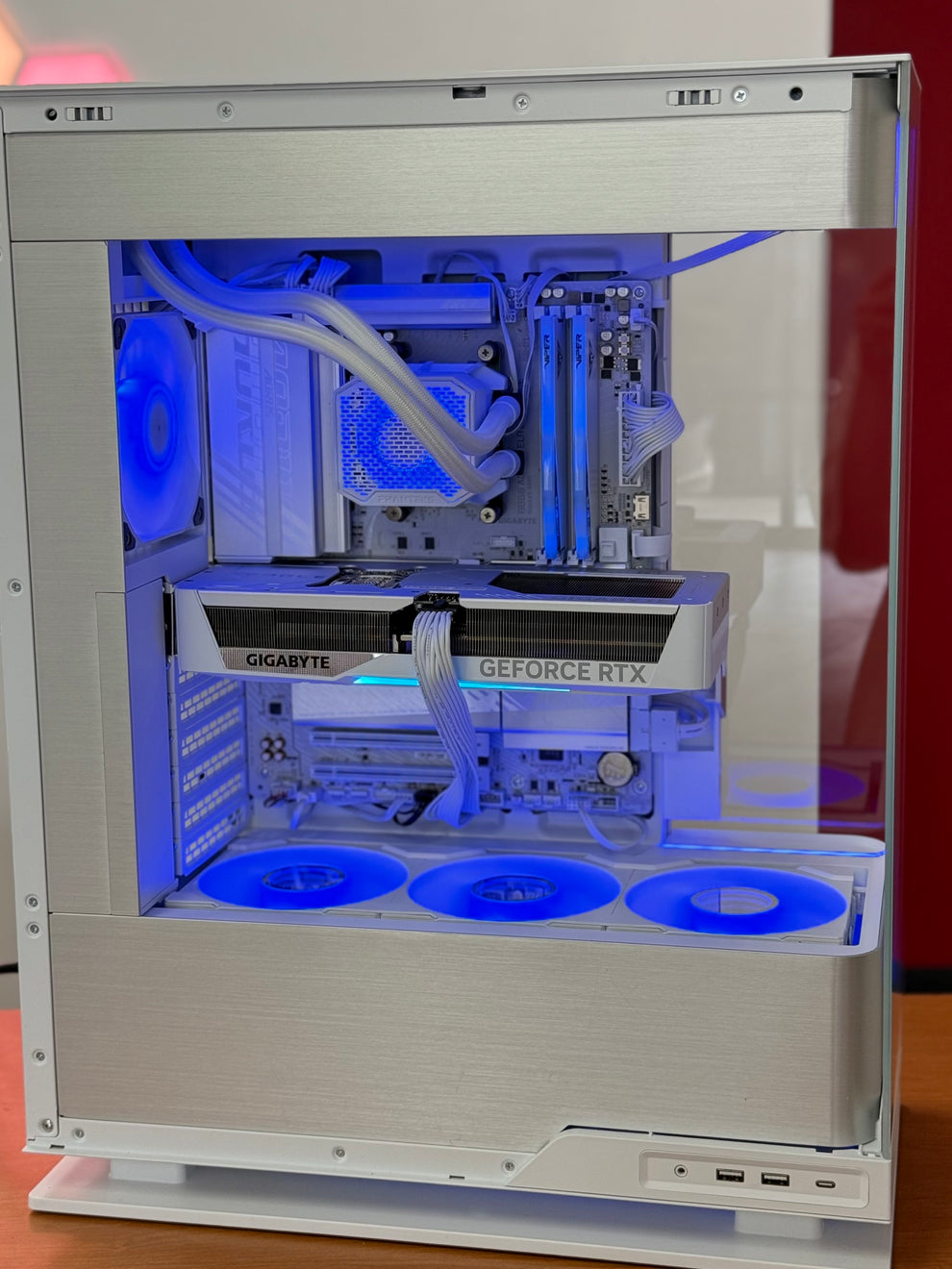 FPS Grim Reaper V2 Hall of Tech Gaming PC